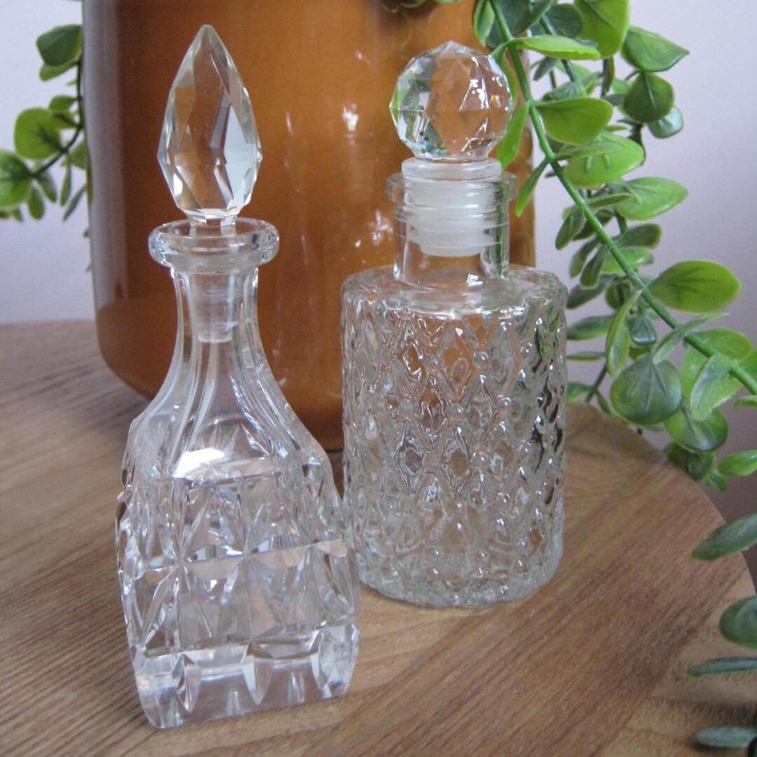 Vintage Bottles With Stopper, 2 Perfume Bottles, Oil and Vinegar Carafe ...