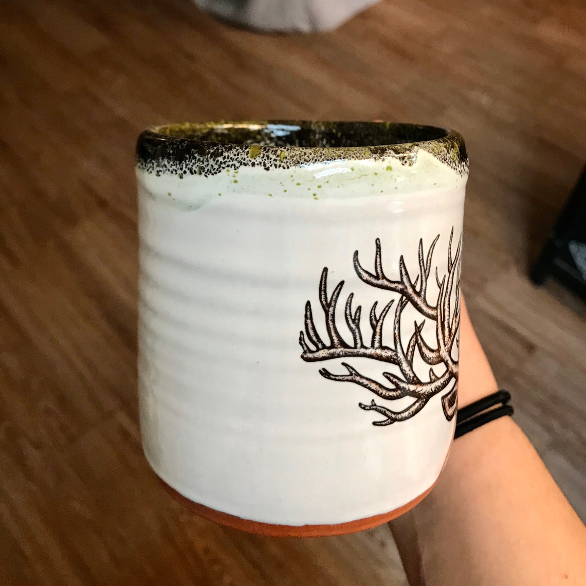 100 Point Buck Mug with Mossy Green and Black Lip Drip | Etsy