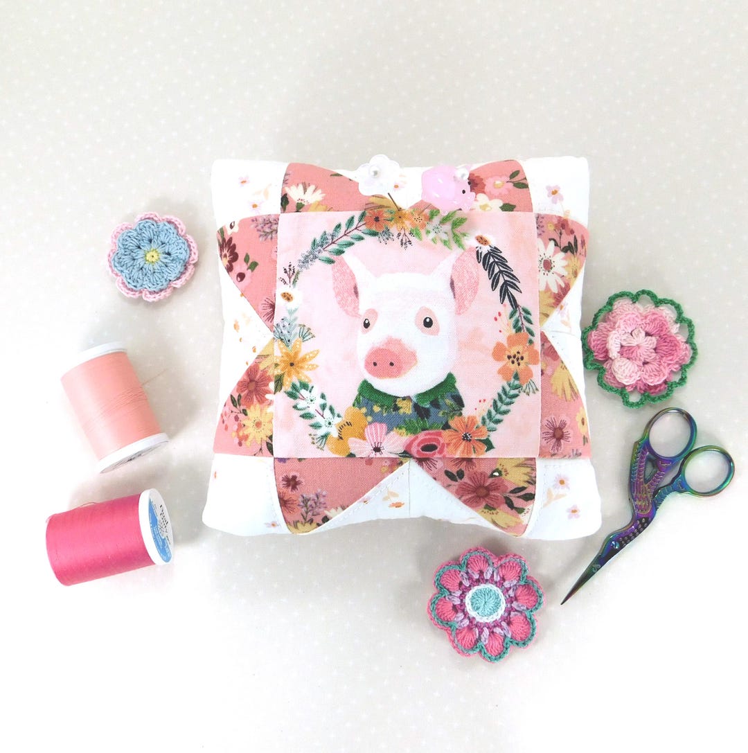 Pincushion Pig Star Pincushion Modern Unique Pincushion Emery ...