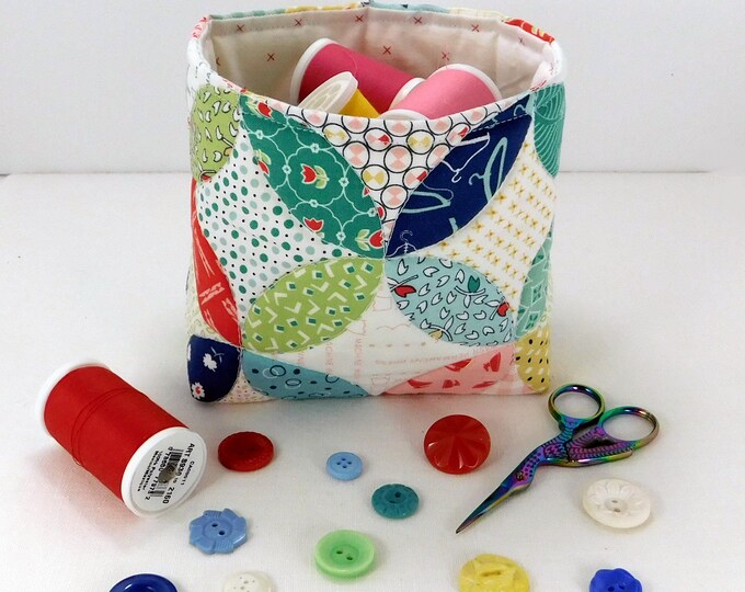 Sewing Scrap Basket Fabric Bin Organizer Thread Catcher Sewing Quilted ...
