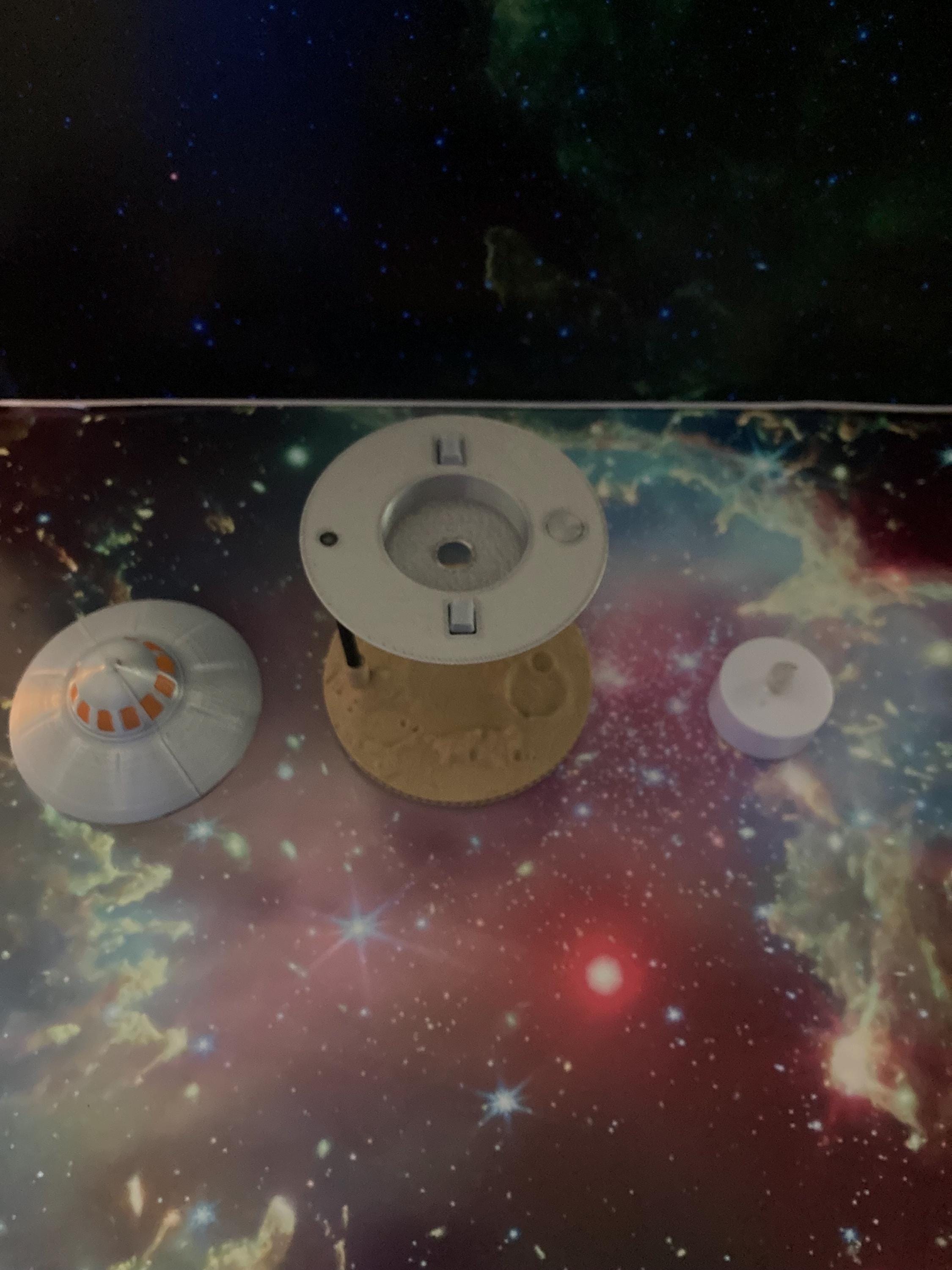 UFO Desk Lamp, Alien Desk Lamp - Etsy