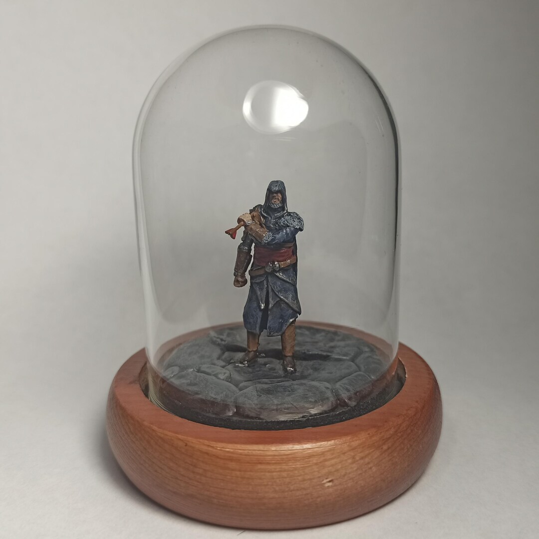 Assassin's Creed Revelations Miniature Glass Dome Diorama Gamer ...