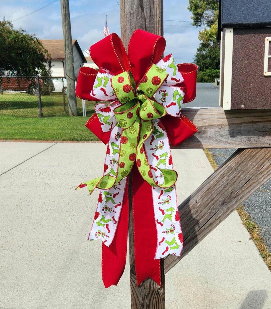 Grinchy Christmas Mailbox Bow: Handmade Green Monster Print - Etsy