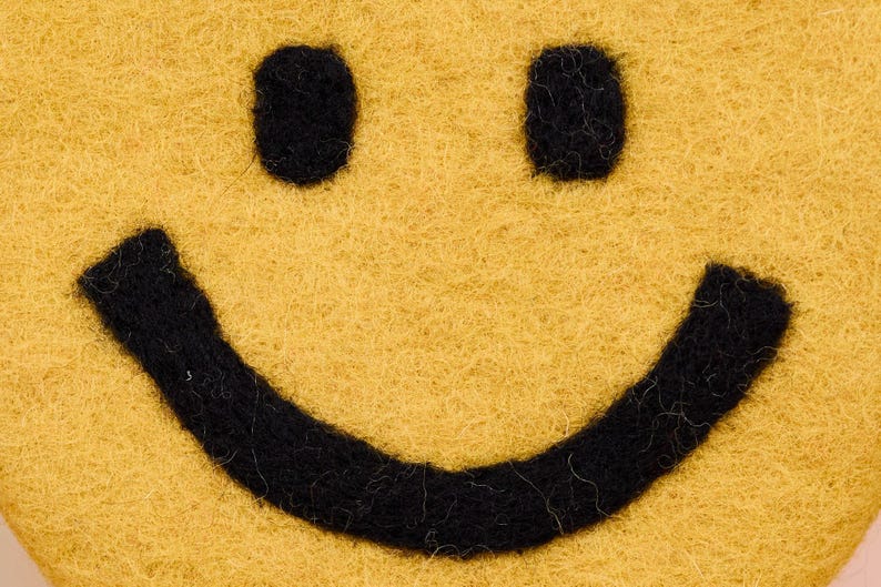 Handmade Wool Felt Smiley Face Coin Purse 5" X 5" – Emoji Pouch - Etsy