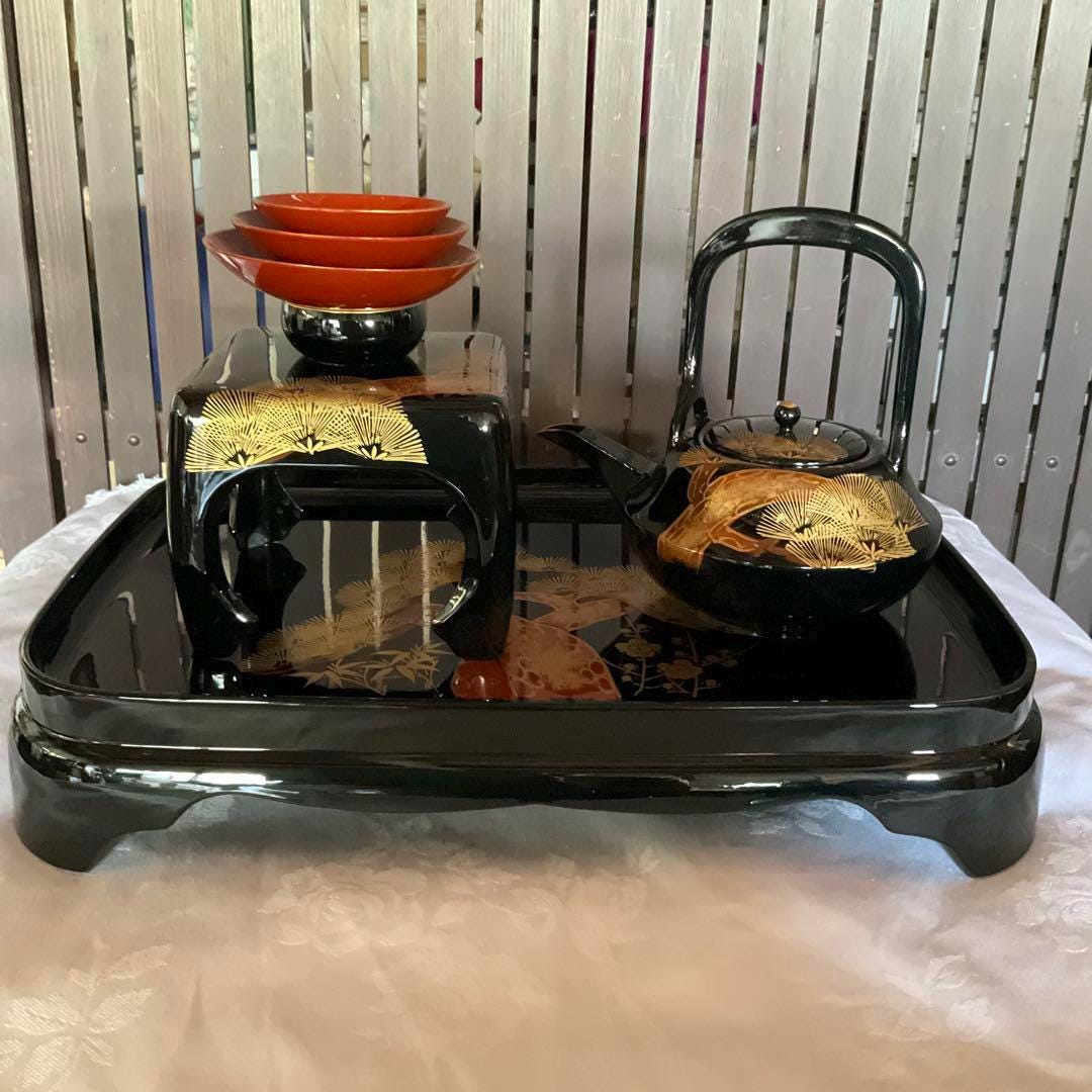 Traditional Japanese Lacquerware O-toso Set - Matsu, Take, Ume Motif ...