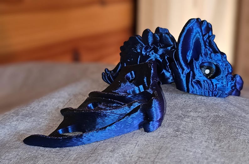 3D Printed Articulated Skeleton Bat: Iridescent Purple, Movable Wings ...