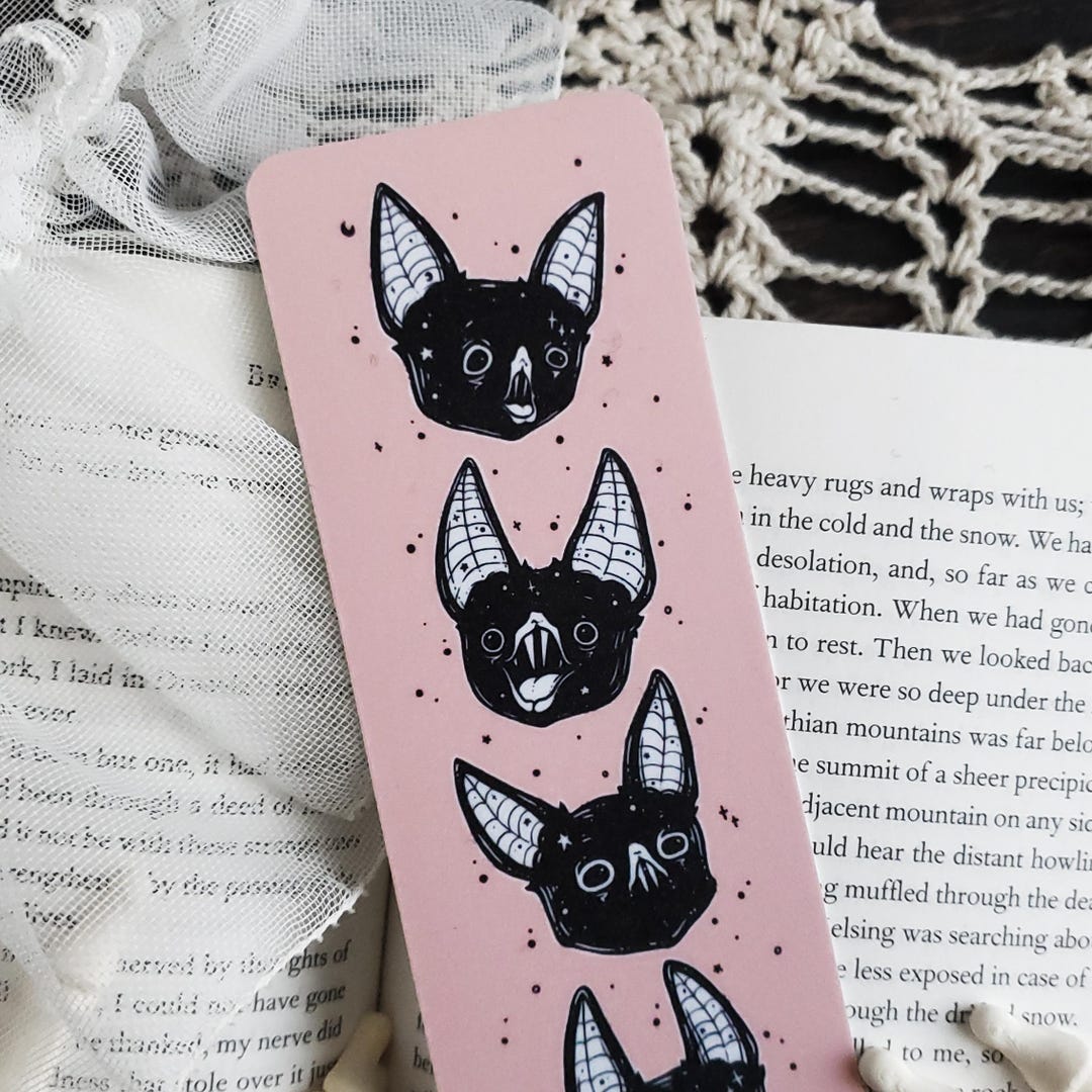 Pink Vampire Bat Bookmark, Pastel Goth, Spooky Cute - Etsy