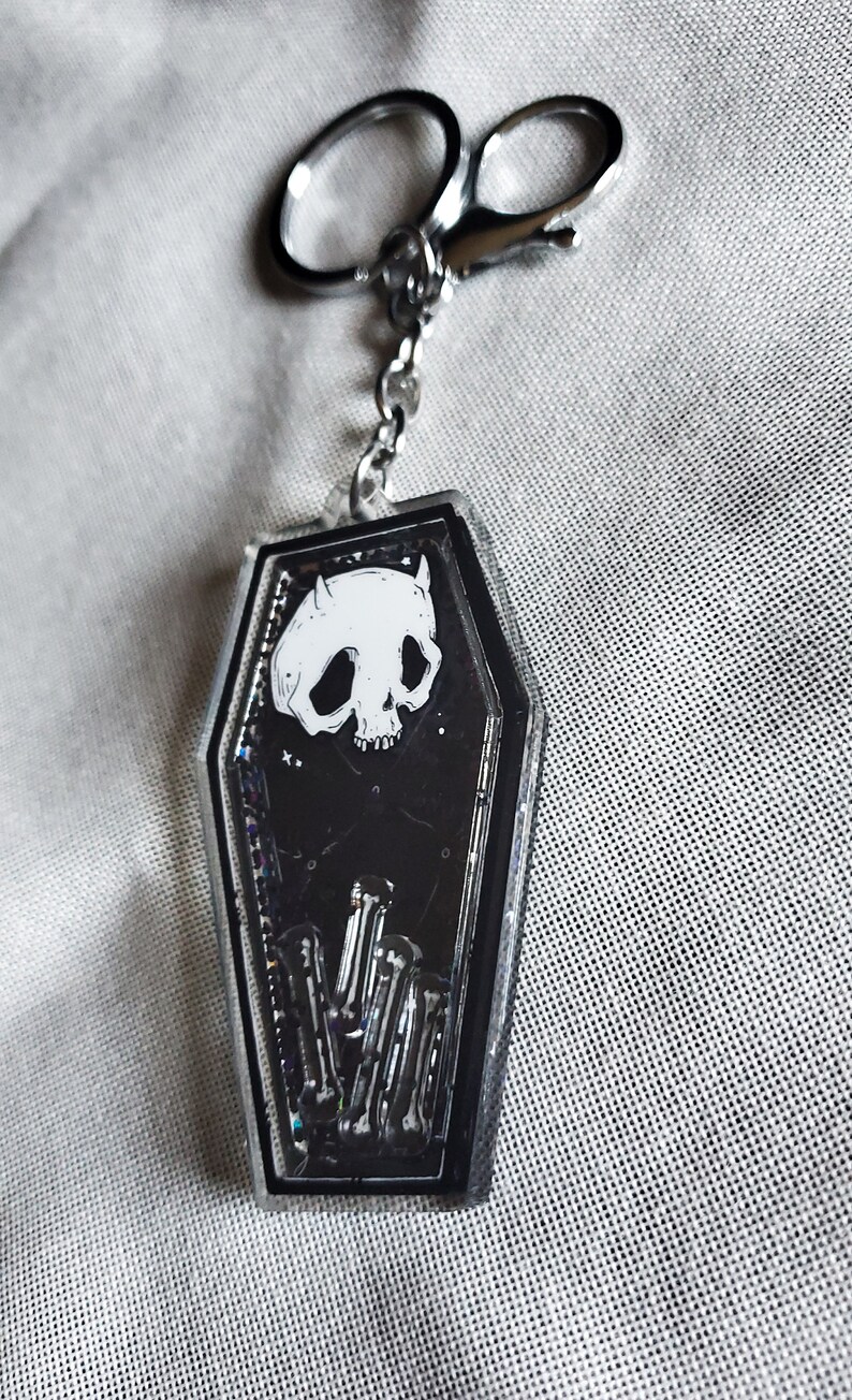 Devil Skull Coffin Shaker Charm Keychain - Etsy
