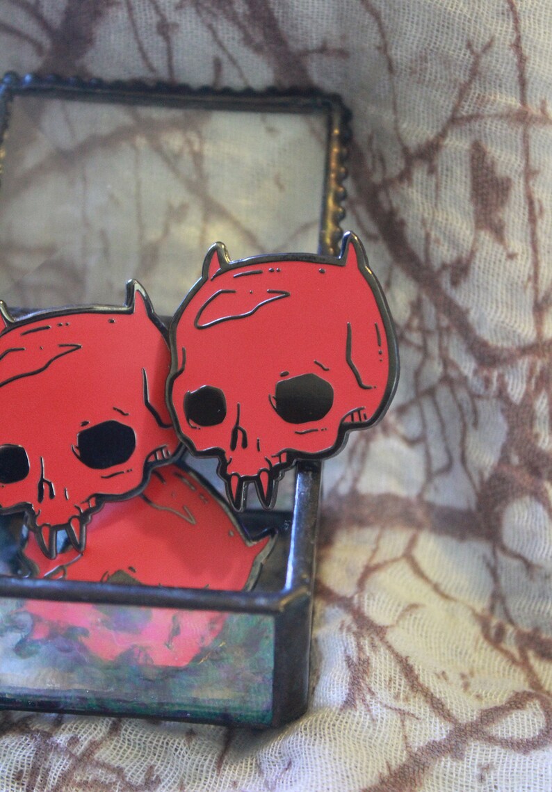 Red Devil Skull Enamel Lapel Pin | Etsy