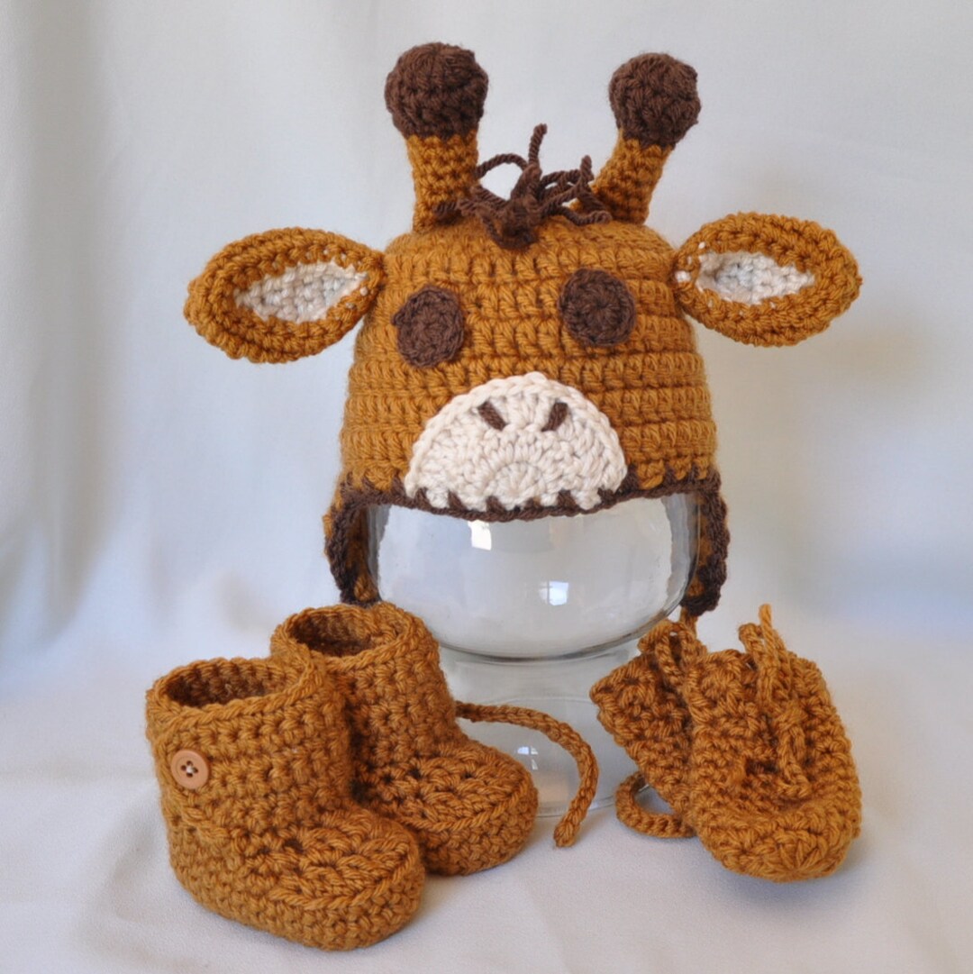 Giraffe Hat Booties and Mittens Animal Hat Earflap Hat with - Etsy.de