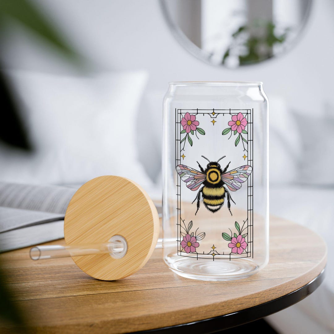 Bee Sipper Glass, 16oz Cute Bee Glass, Perfect for Bee Lovers ...