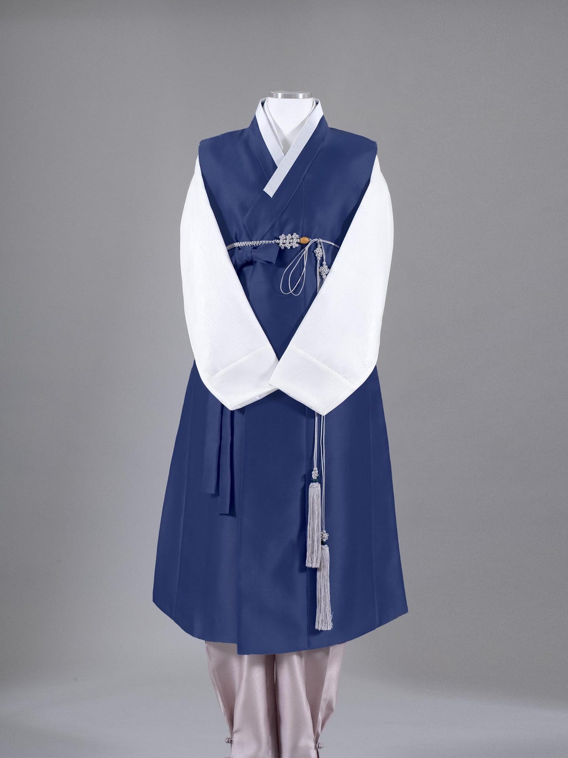 EMH010 L Sagewind Traditional Man Hanbok in Navy | Traditional Hanbok ...