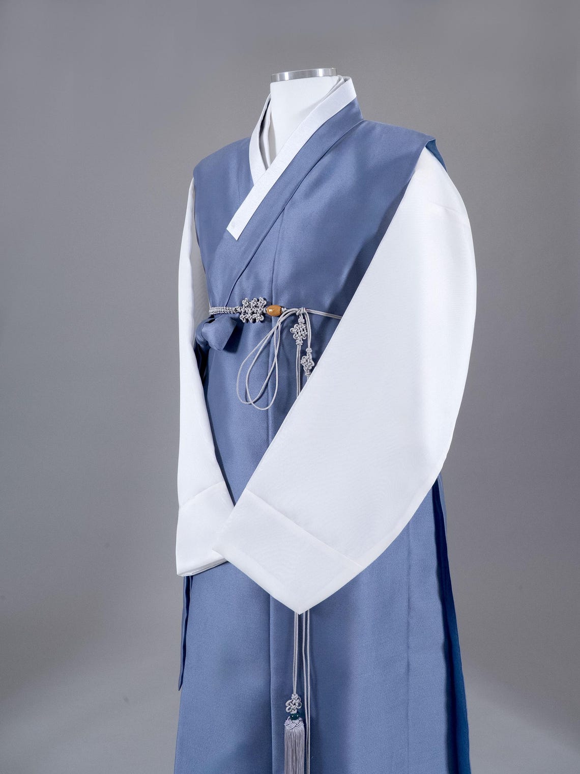 EMH001 L Sagewind Traditional Man Hanbok in Blue | Traditional Hanbok ...