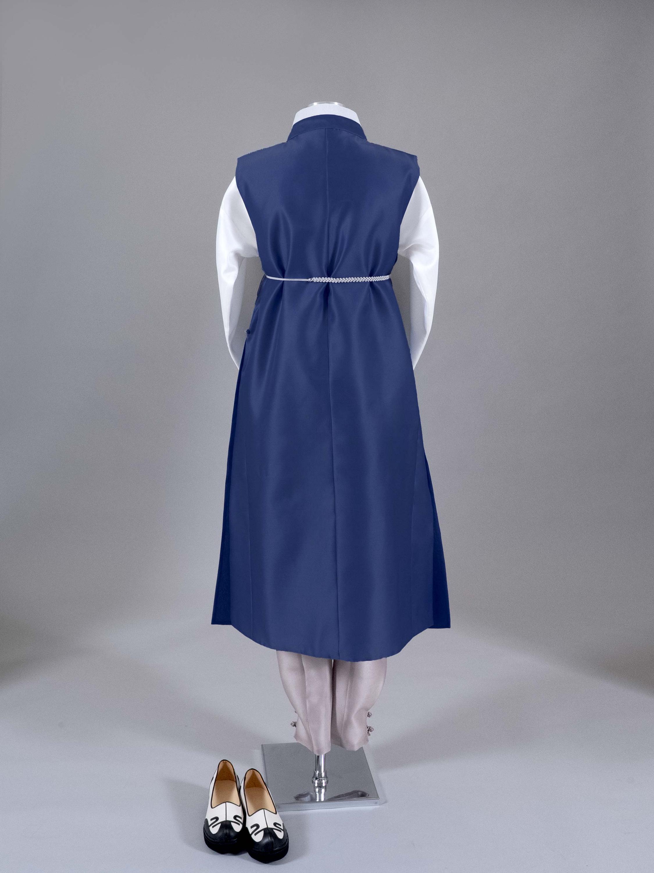 EMH010 L Sagewind Traditional Man Hanbok in Navy | Traditional Hanbok ...