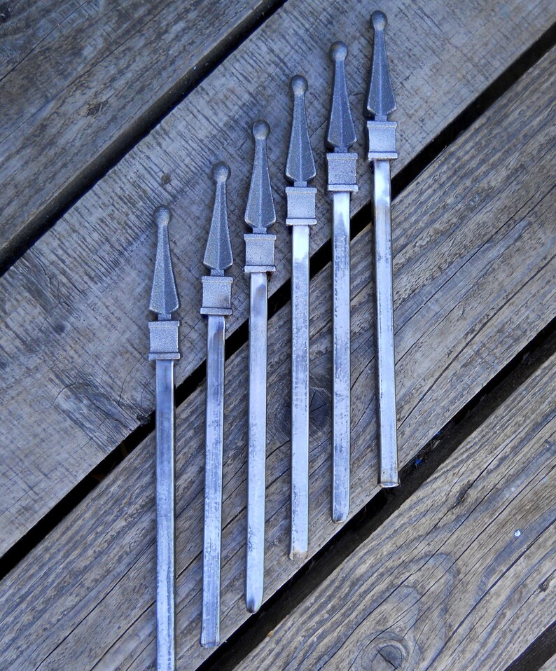 20 ALL METAL Hose Guides With Cast Iron Finial Tops. Durable - Etsy