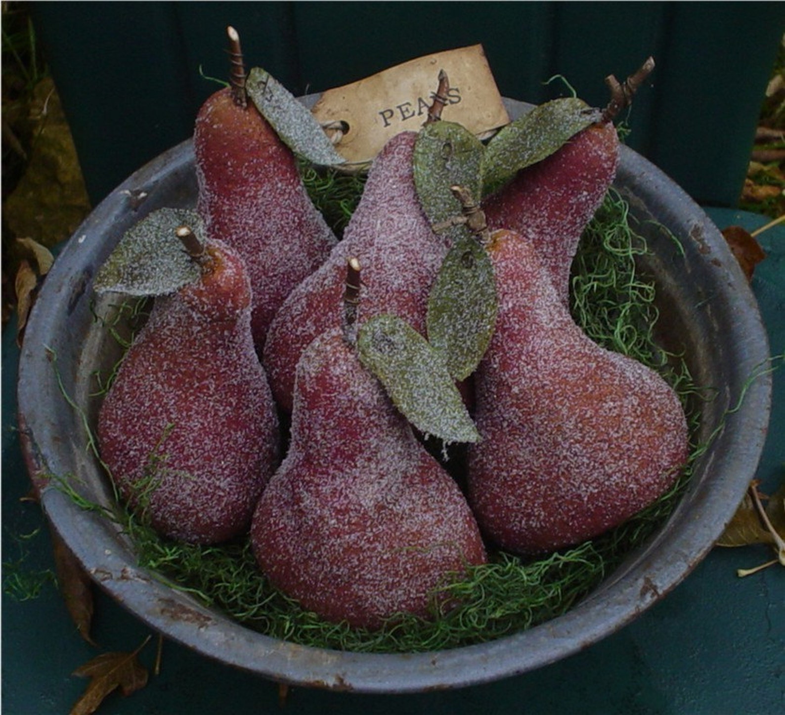 Primitive Aged Pears E Pattern - Big Red Ripe Christmas Pears Bowl ...
