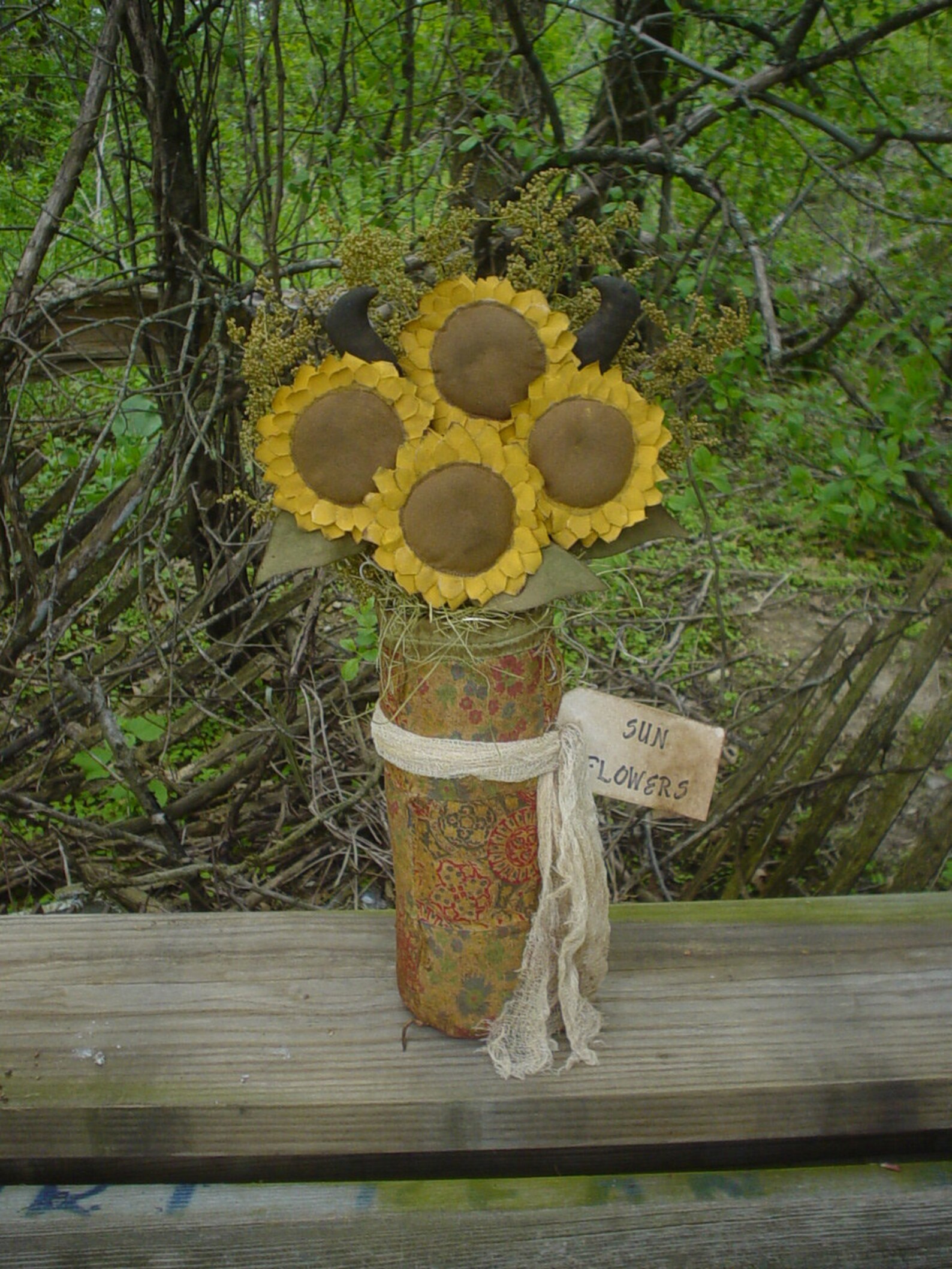 Primitive Flowers E Pattern Mums Sunflowers Yo-yo Flowers - Primitive ...