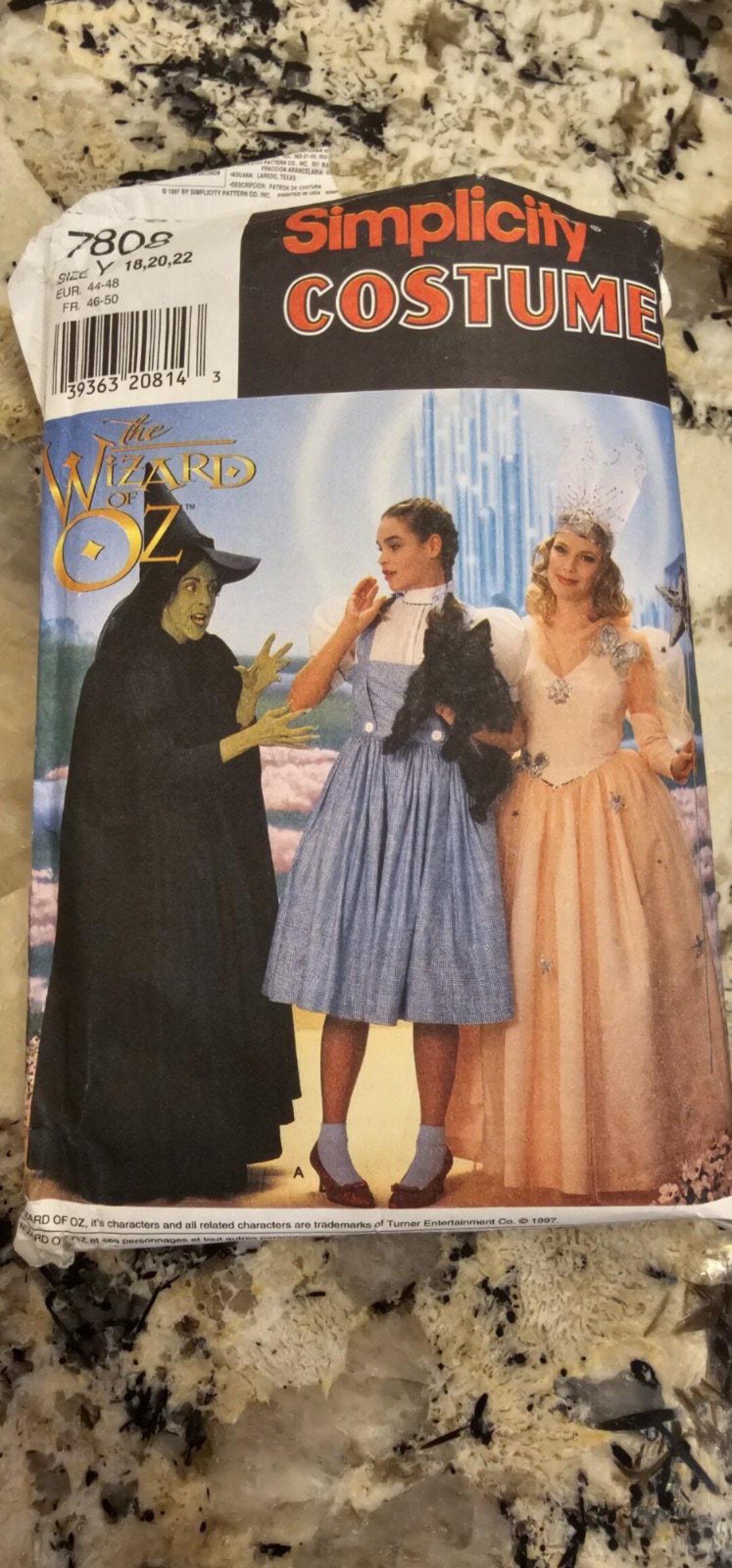 Simplicity Costumes 7808 Wizard of Oz Dorothy & Witch Sewing Pattern Y ...