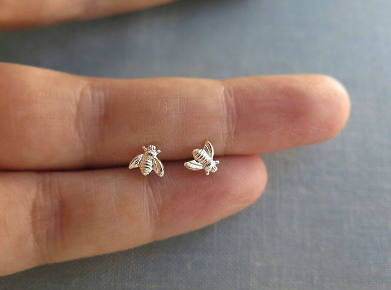 Gold Bee Stud Earrings, Bumble Bee Earrings, Honey Bee Earrings, Tiny Stud Earrings, Bee Jewelry ...