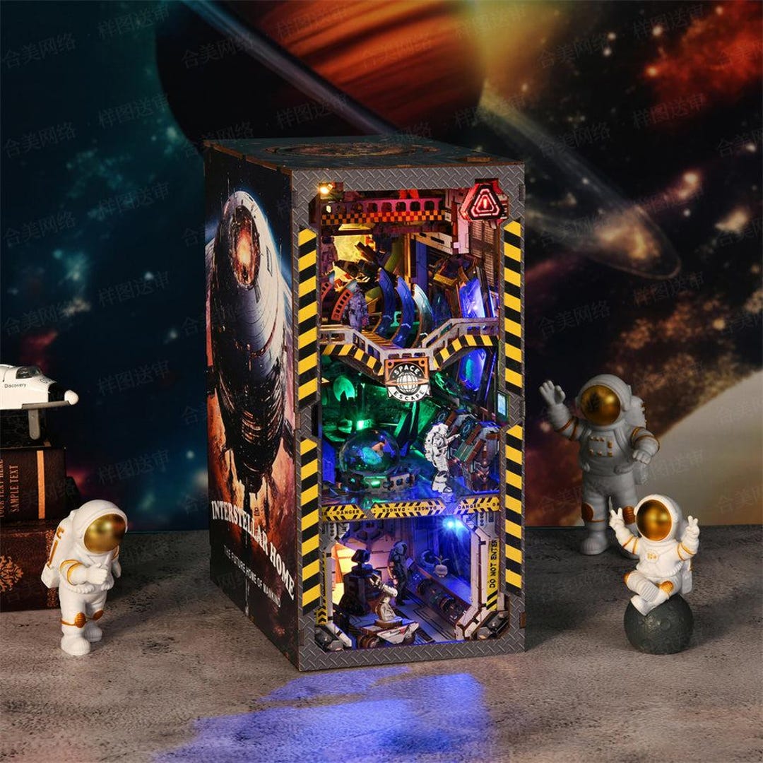 Interstellar Home Book Nook Kit – Space Exploration Bookshelf Insert ...