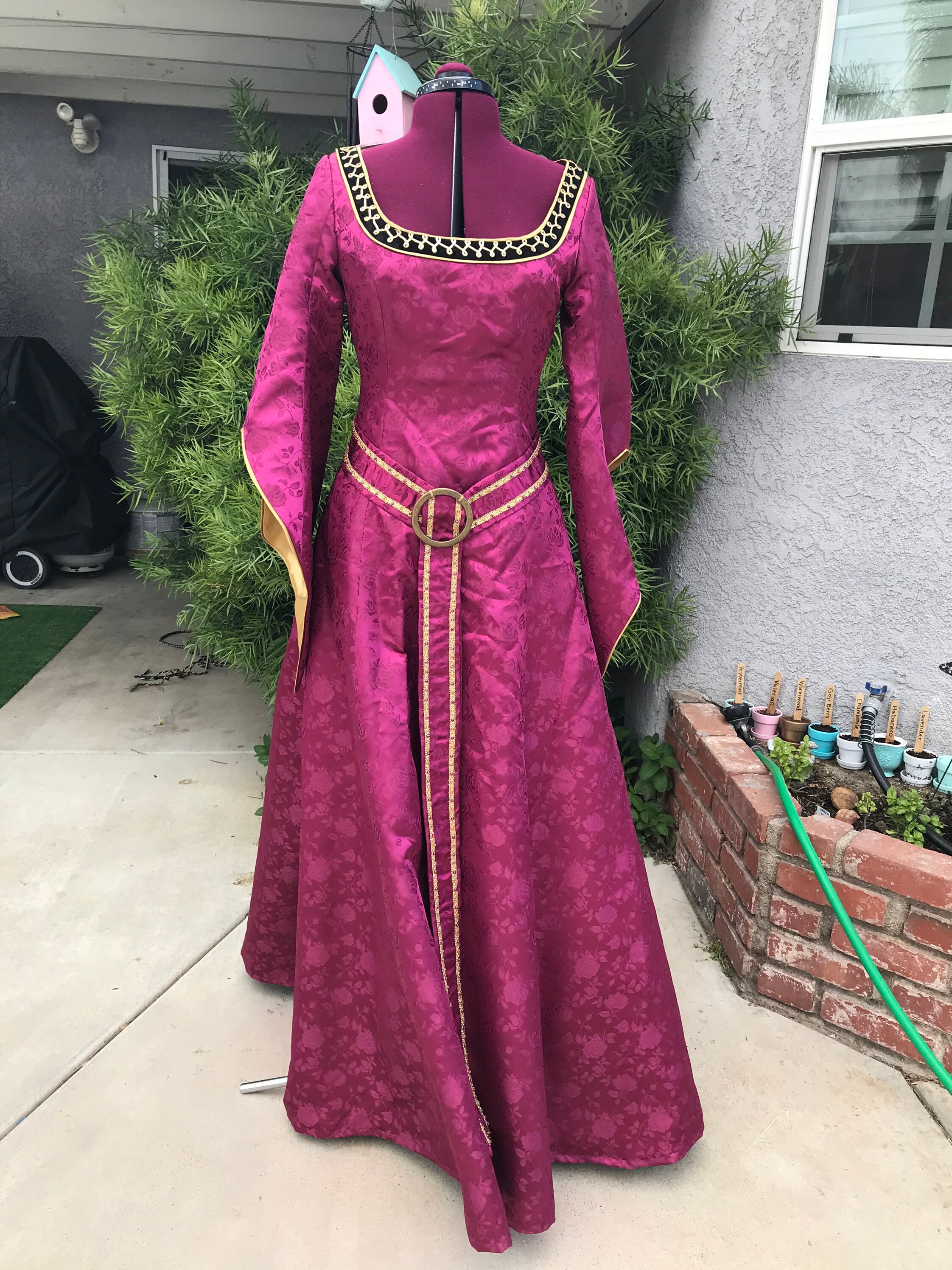 Mother Gothel Costume Pattern