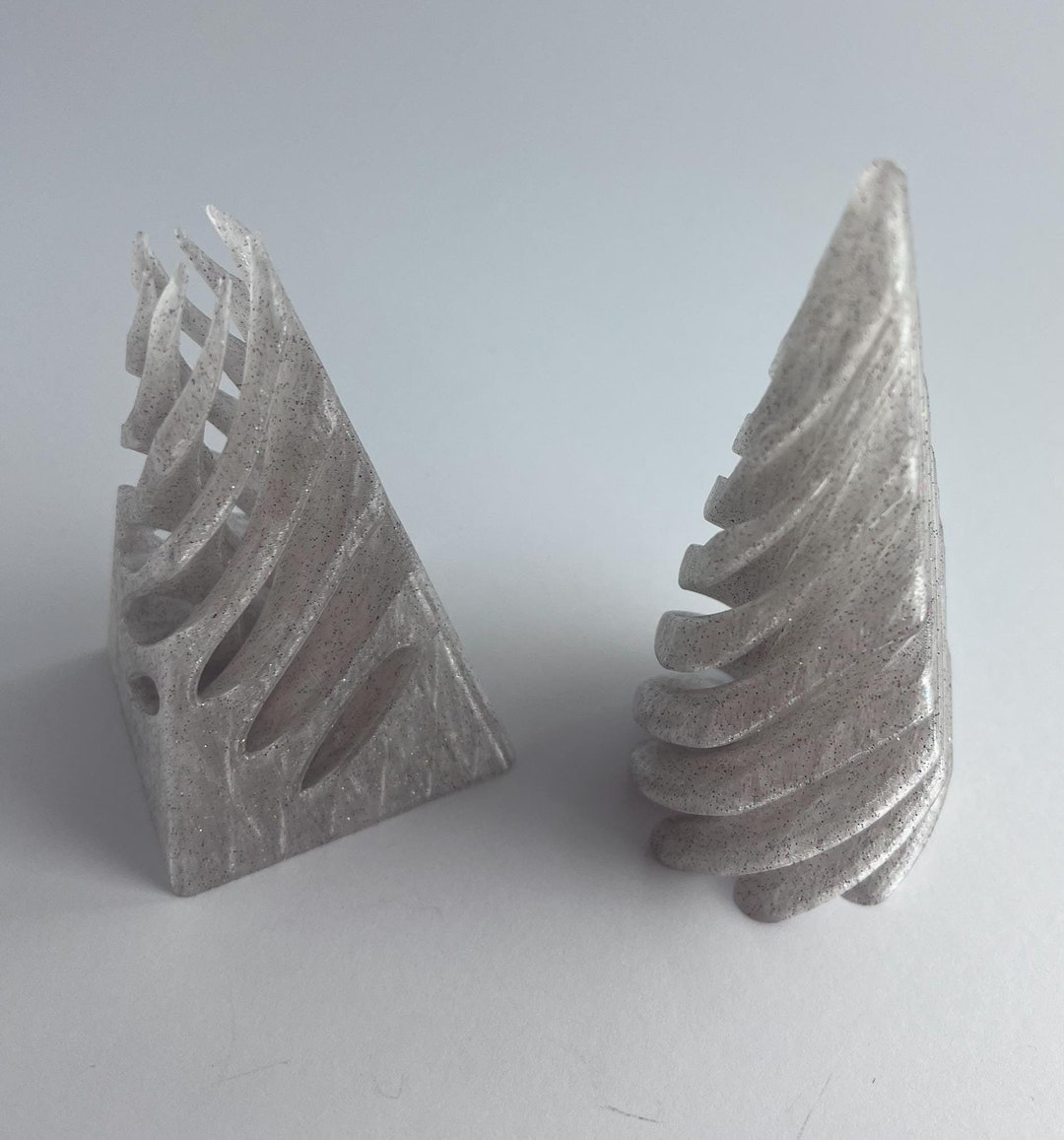 Spiral Interlock Fidget Toy - Desk Decor & Stress Relief - Etsy