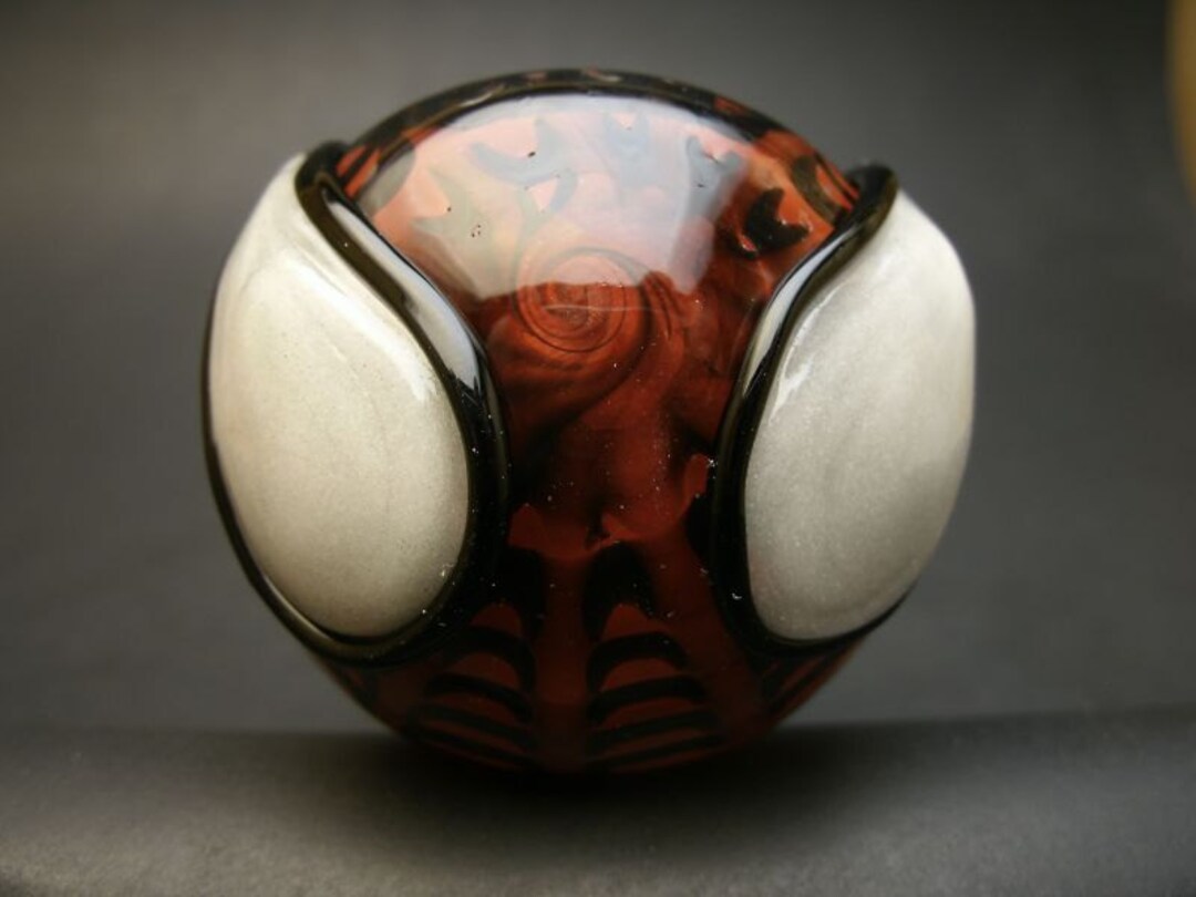 Glow in the Dark Eyes Spider Inspired Glass Pipe - Etsy