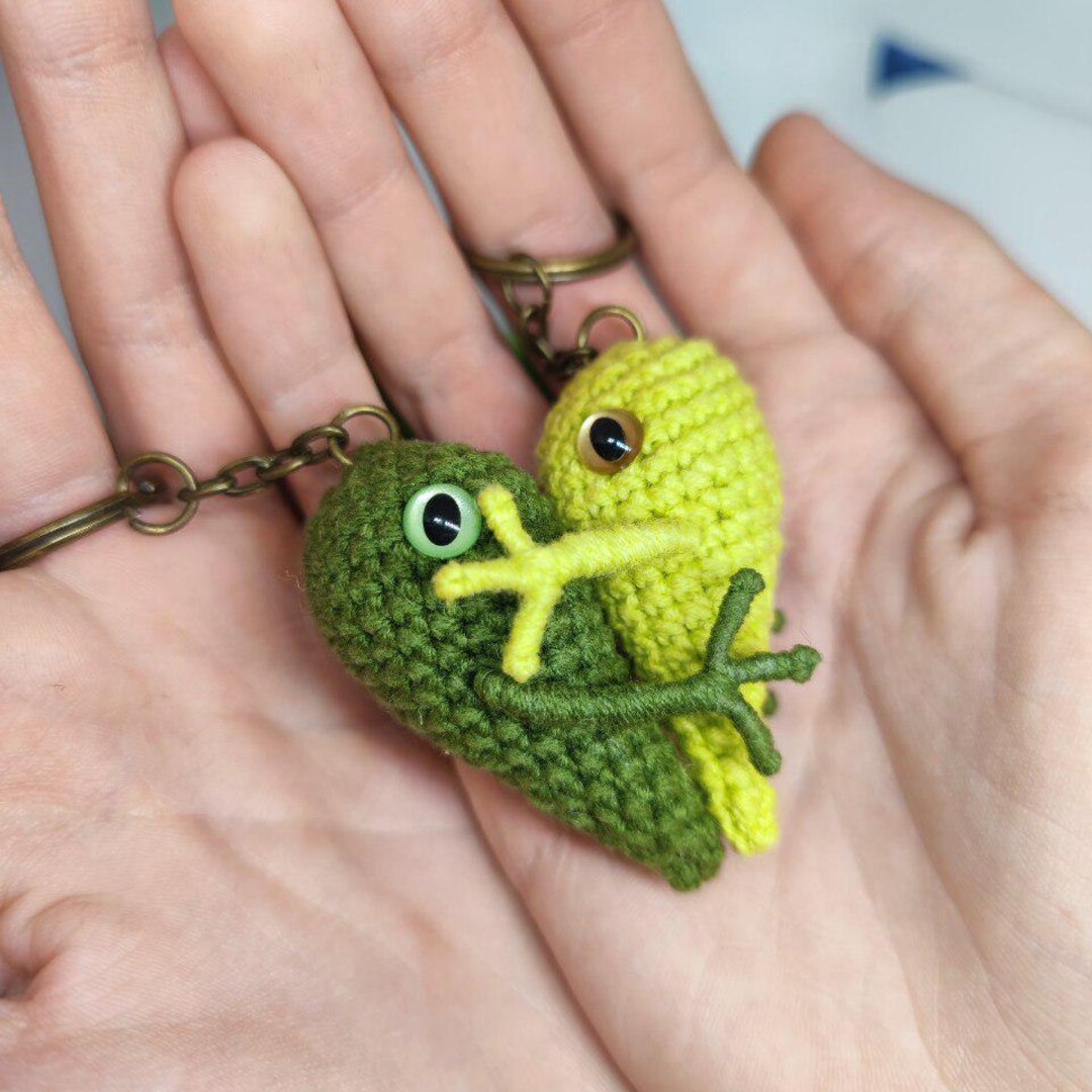 Kiss & Magnet Keychain Duo - Unique Matching Gifts for Couples and ...