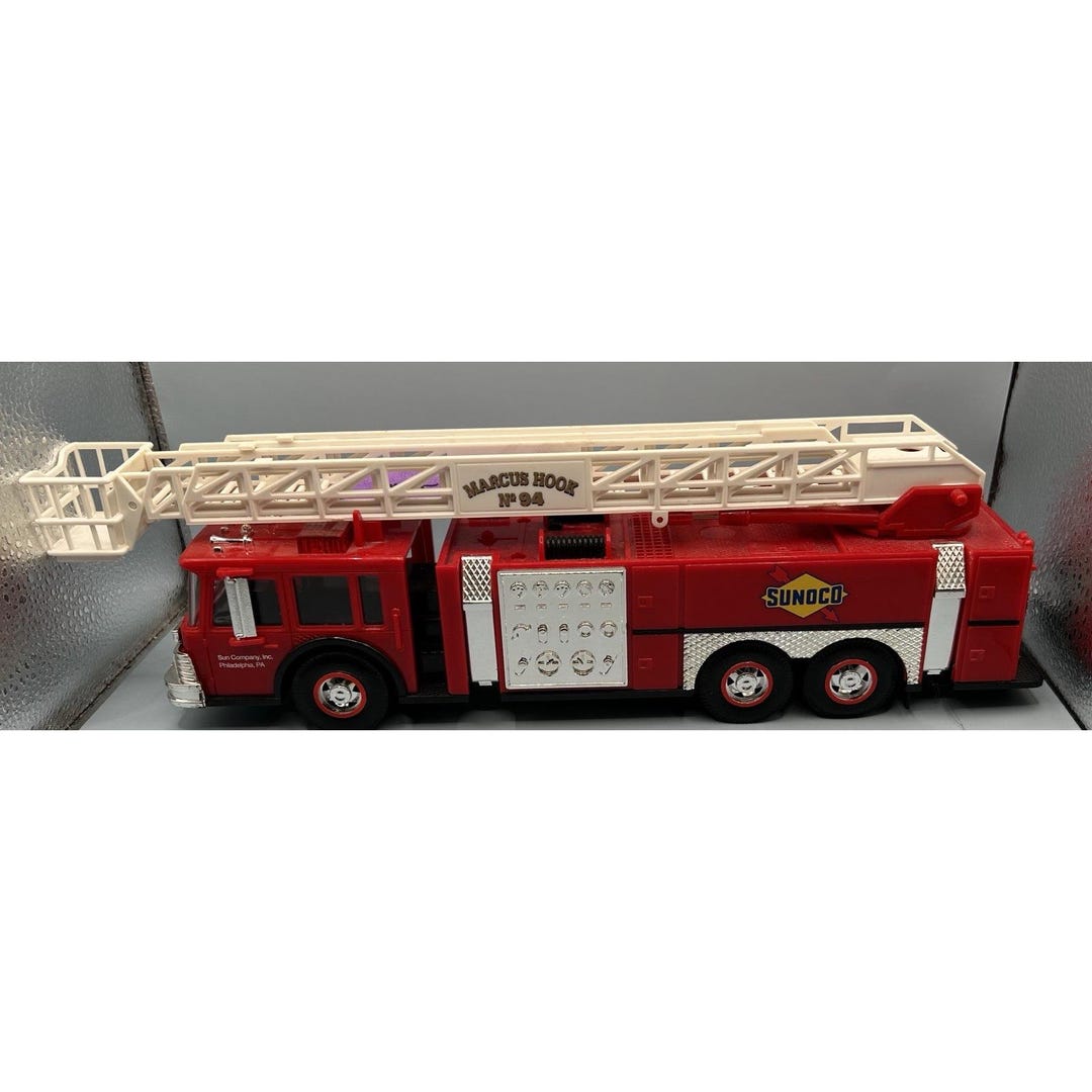 1995 Vintage Sunoco Aerial Tower Fire Truck Collector's Edition Toy 2nd ...