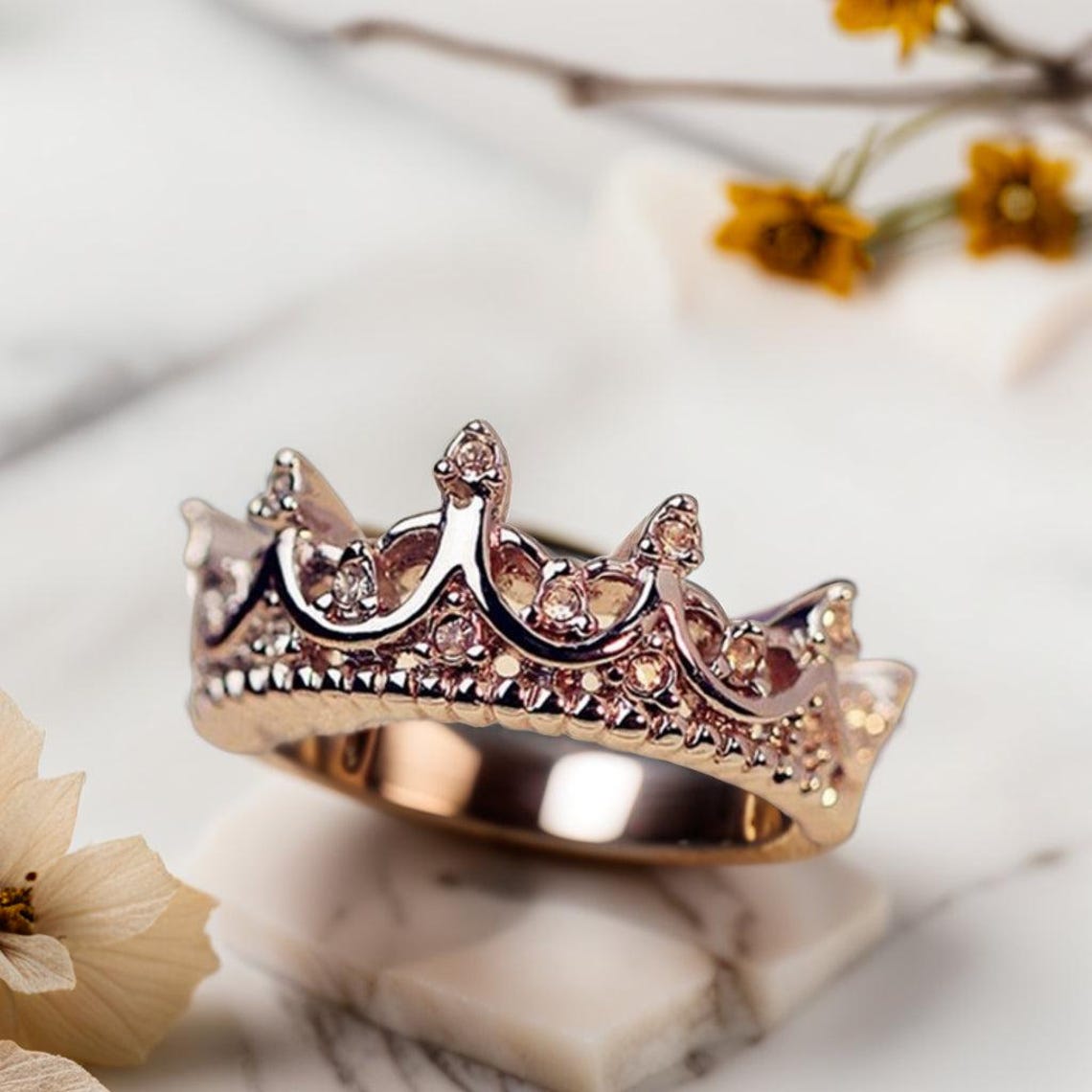 Vintage Queen Crown Ring for Women, Elegant Silver Alloy Tiara Ring ...