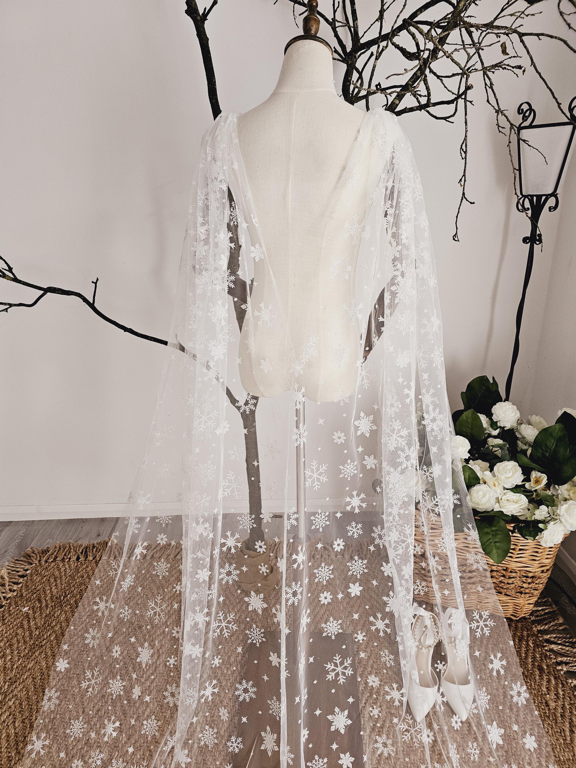 Charlotte - Snowflake Glitter Cape Veil - Etsy