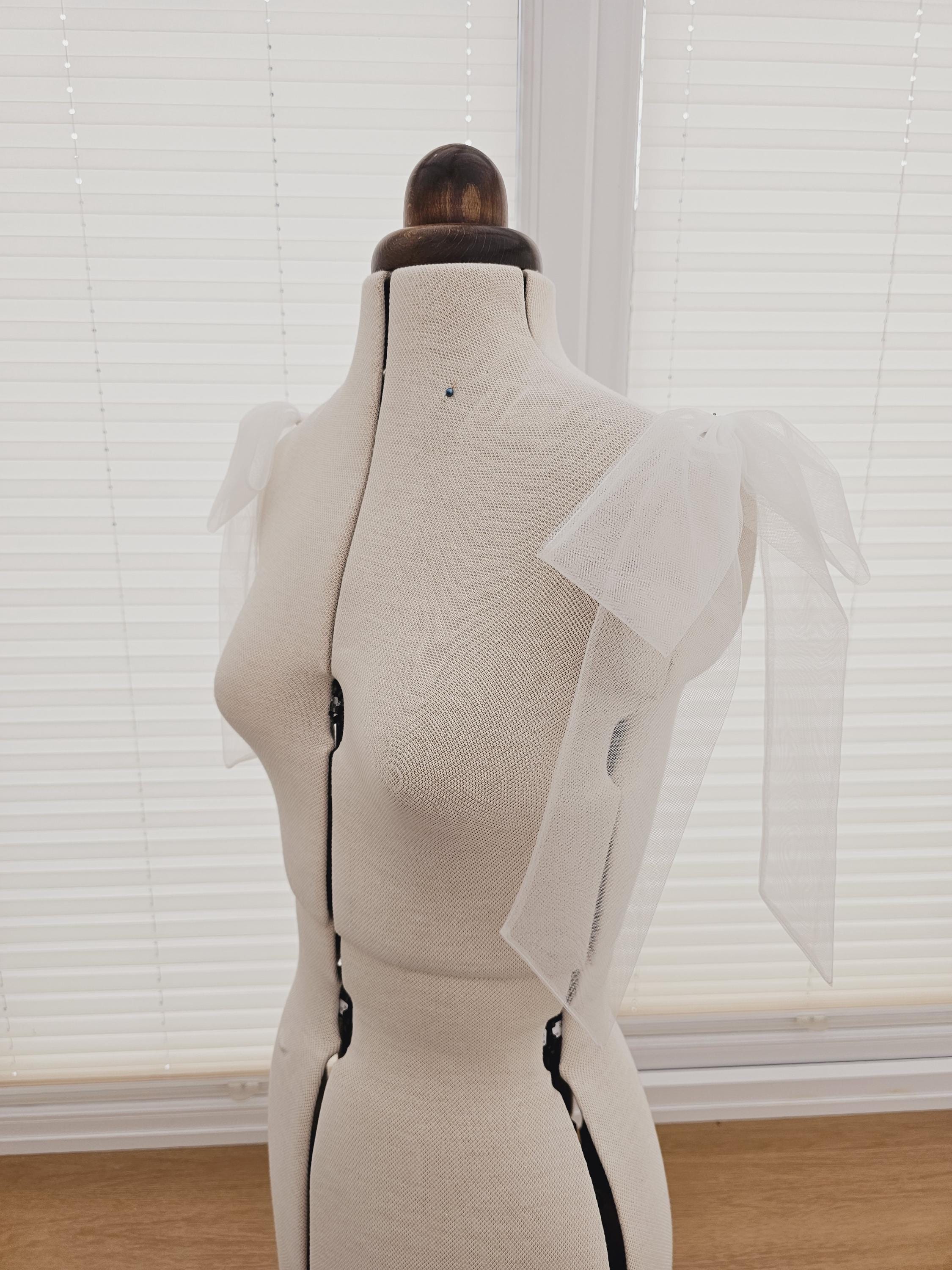 Shoulder Bow | Classic Bow - Etsy