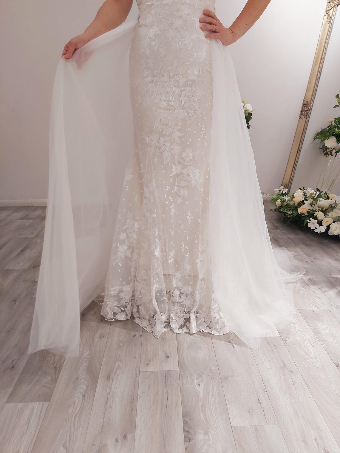 Rowyn - 4tier Open Front Detachable Train - Etsy