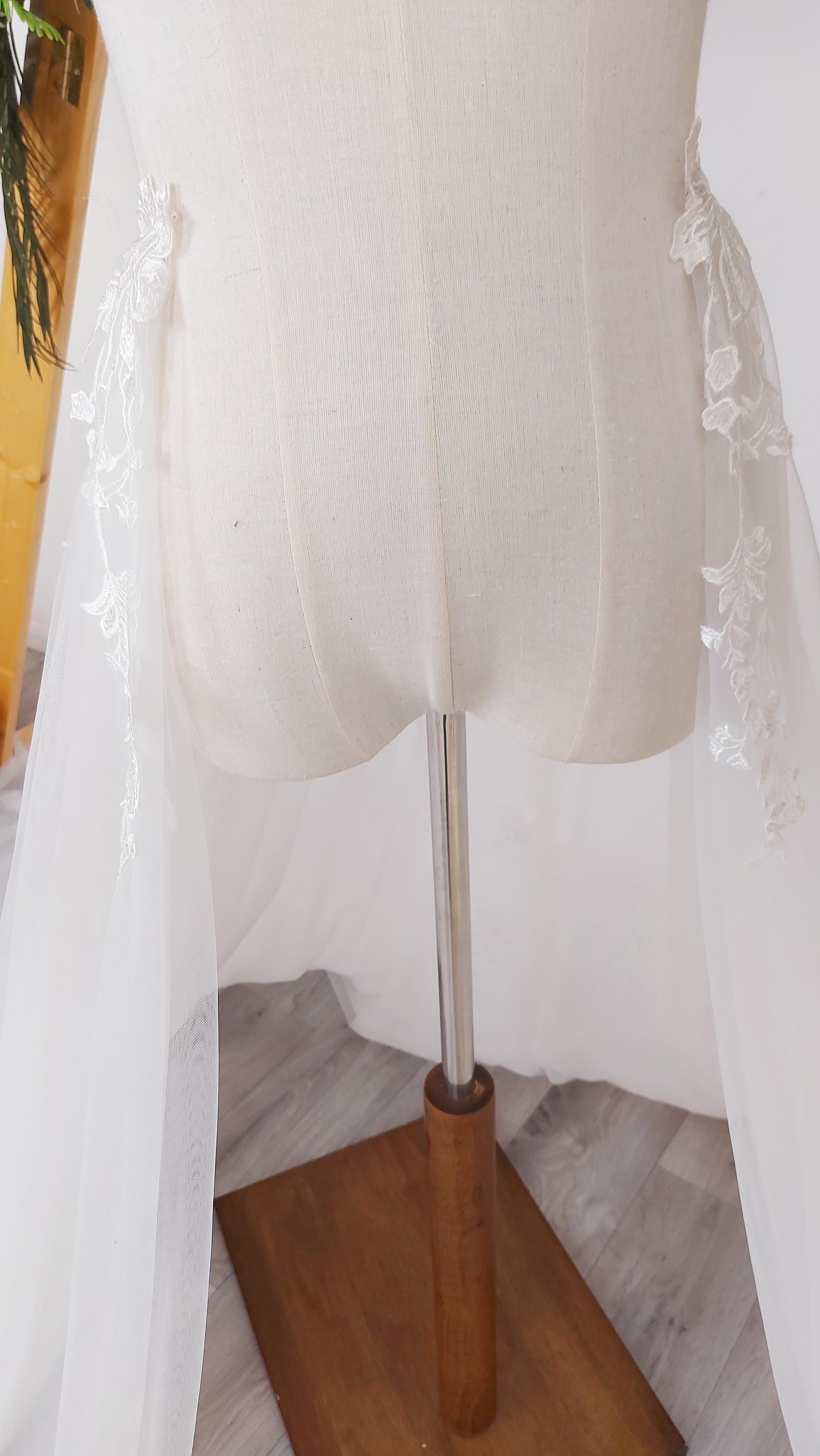 Raquel - Bridal Lace on Waist Detachable Train - Etsy