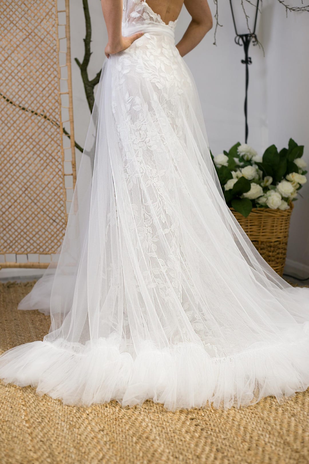 Rhiannon - Detachable Train With Ruffle Edging - Etsy