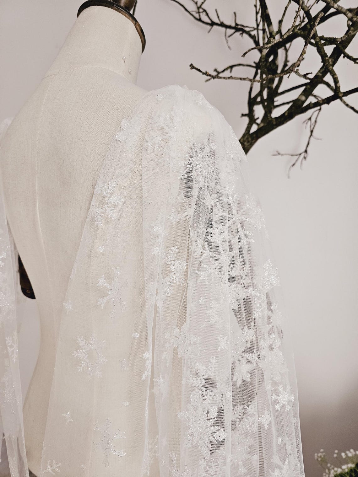 Charlotte - Snowflake Glitter Cape Veil - Etsy