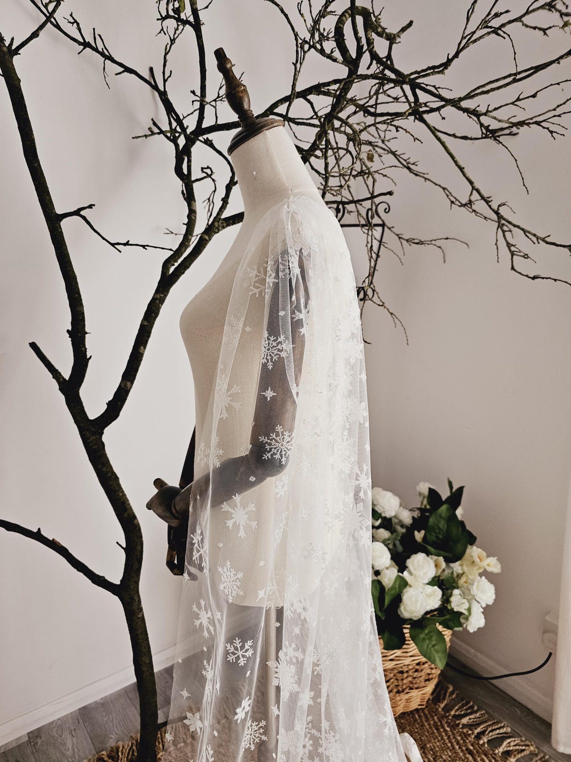 Charlotte - Snowflake Glitter Cape Veil - Etsy