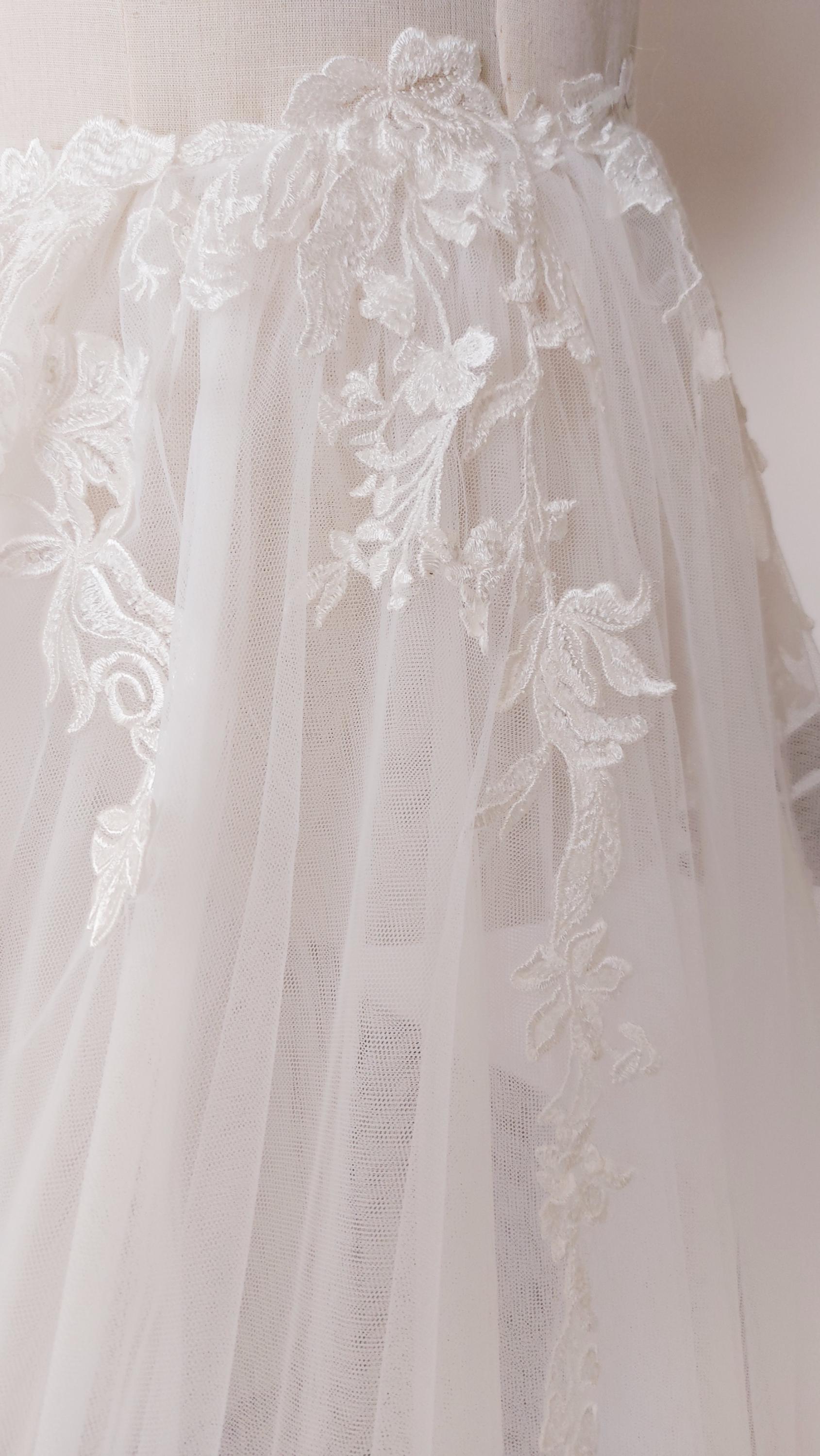 Raquel - Bridal Lace on Waist Detachable Train - Etsy