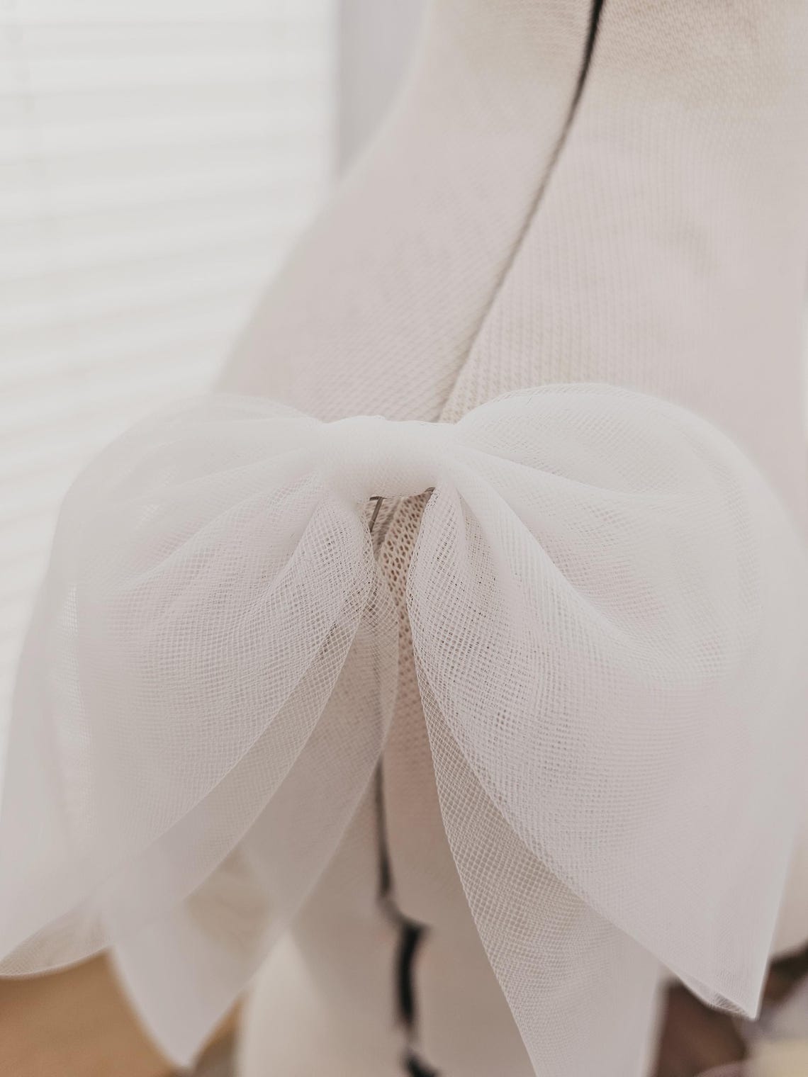 Shoulder Bow | Classic Bow - Etsy