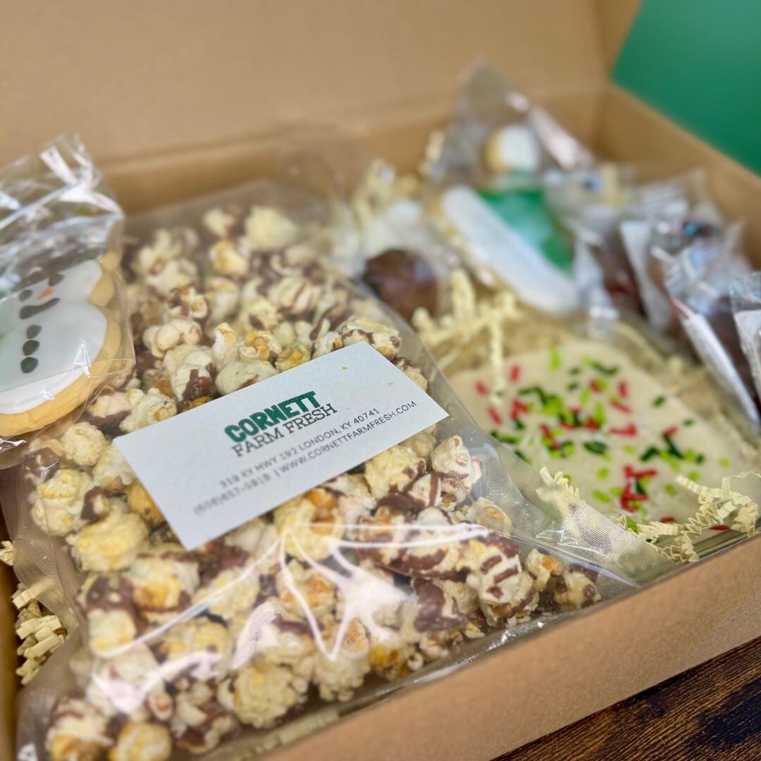 Candy Delight | Fresh Made-to-order Fudge Baskets for the Holiday ...