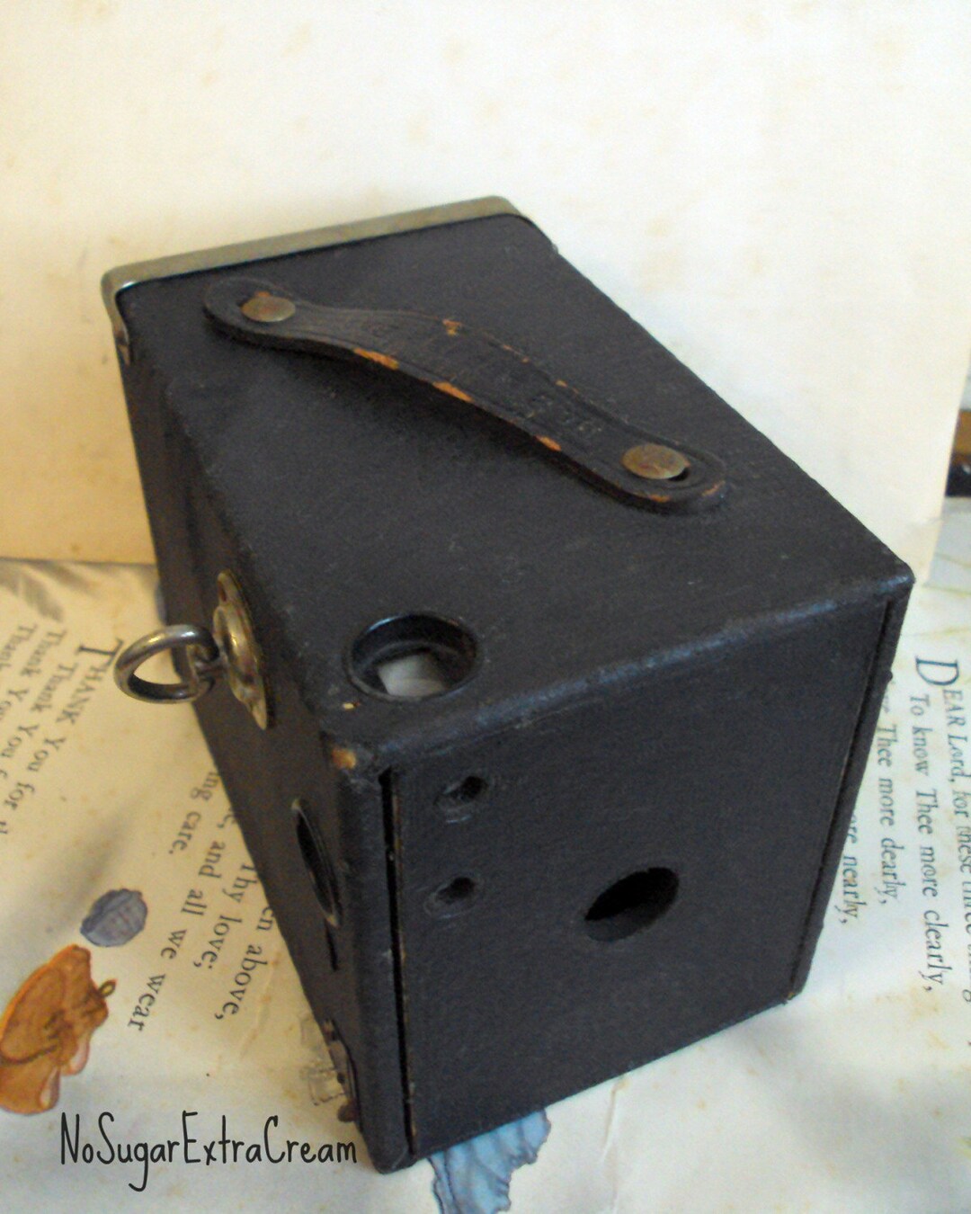 Antique Buster Brown No. 2 Box Camera ANTIQUE Ansco Co Buster Brown Box ...