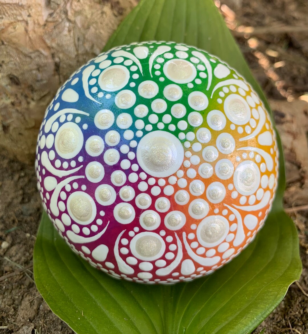 Rainbow & White Lace Mandala Stone - Etsy
