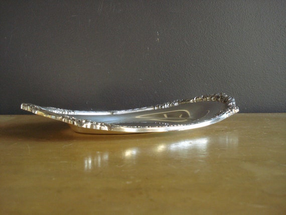 Trays & Platters Trays 9413 Heritage 1847 Rogers Bros Small Oval ...