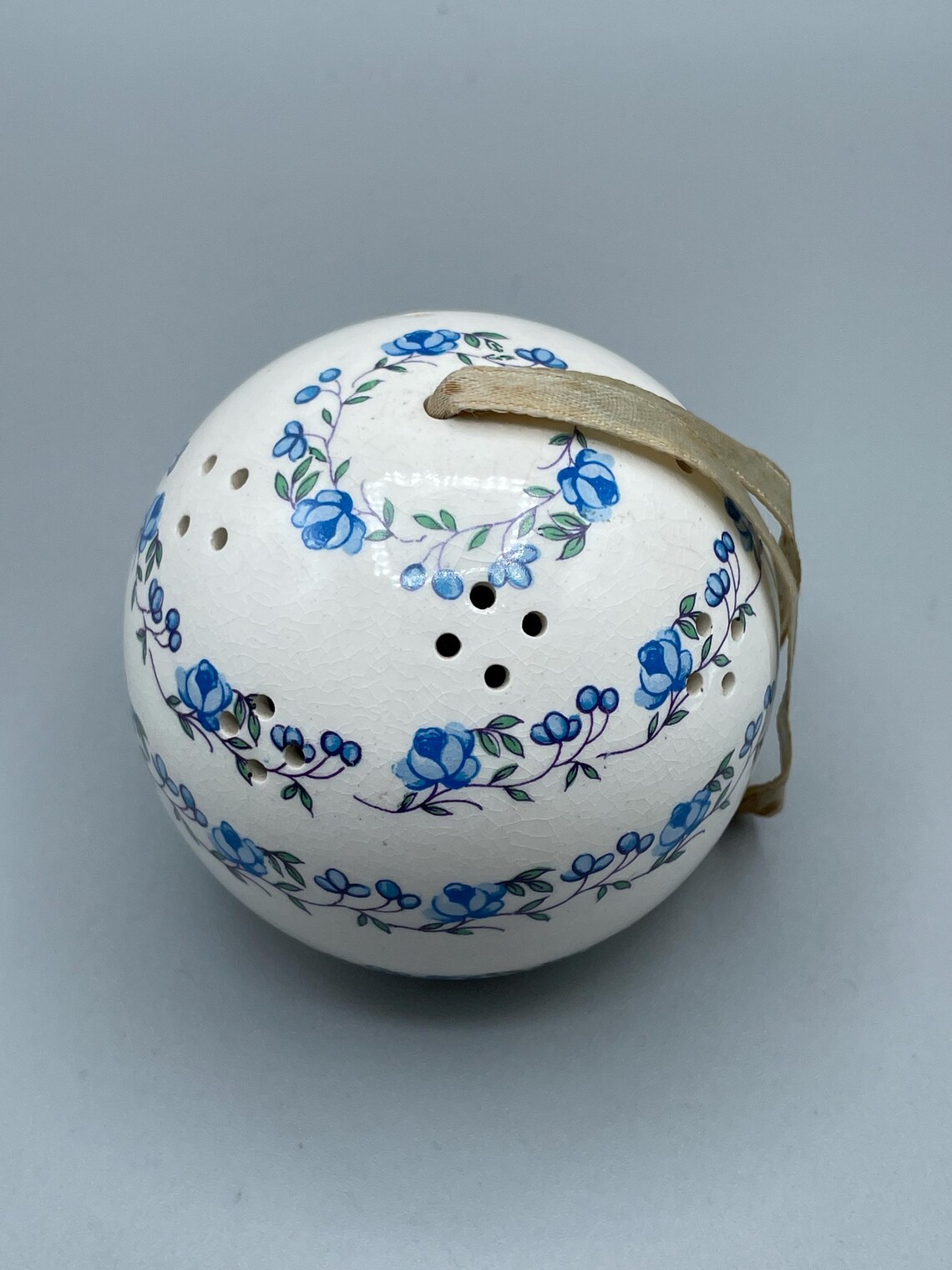 Vintage Potpourri Pomander Scentomander Ceramic Ball With Floral Motif ...