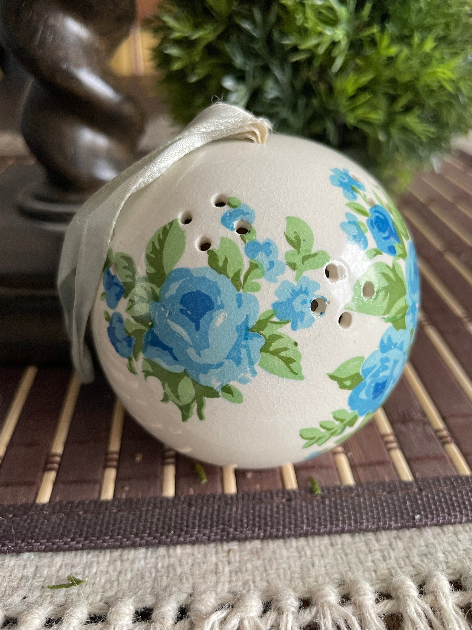 Vintage Potpourri Pomander Scentomander Ceramic Ball With Floral Motif ...