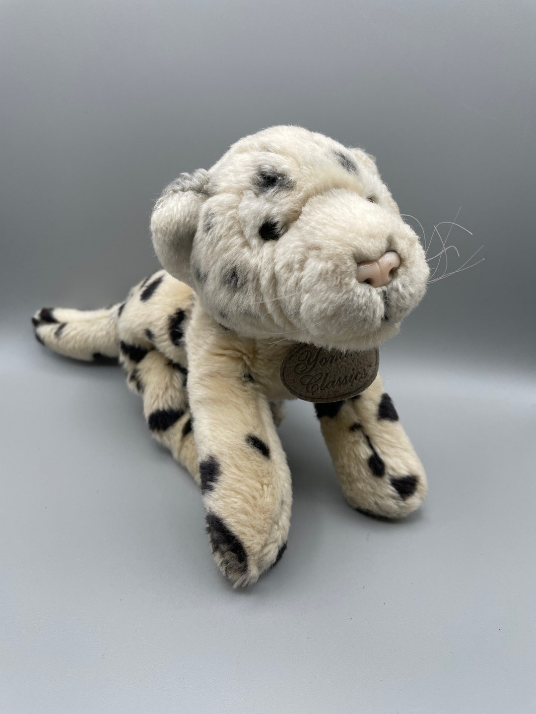 Vintage Yomiko Classics Snow Leopard Russ Berrie Stuffed Animal Stuffy ...