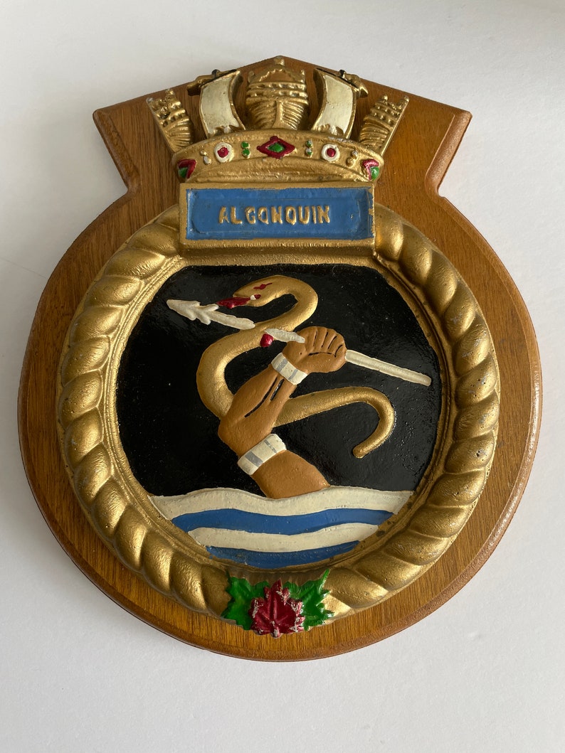 Vintage HMCS Algonquin TAMPION on Plaque Ships Crest Badge Iroquois ...