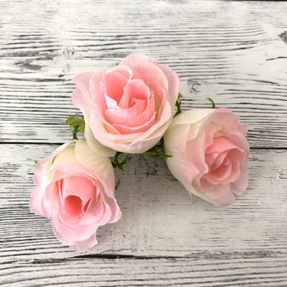 Artificial flower heads store