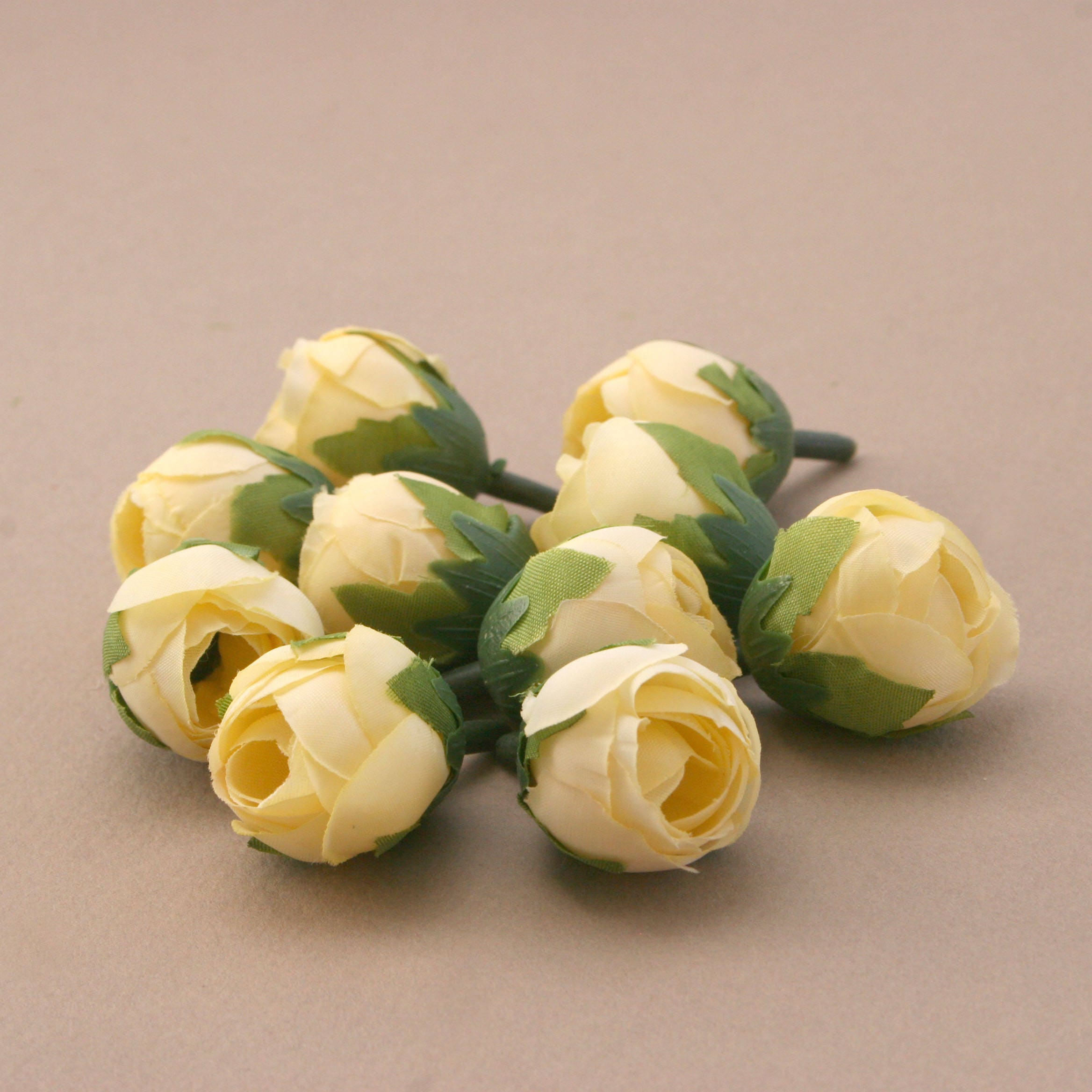 10 Pale Yellow Tea Roses Artificial Flowers Silk Roses - Etsy