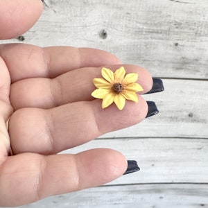 20 Mini Paper Sunflowers - Scrapbooking, Hair Flowers, Craft Flowers ...